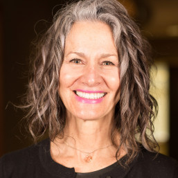 Our Office & Staff » Dr. Susan Kohls